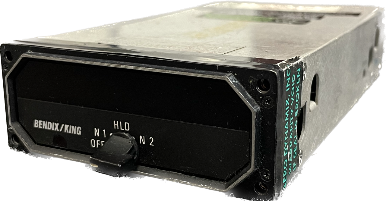 066-1069-01 - DME Indicator KDJ-572 – Westcan Aircraft Auction